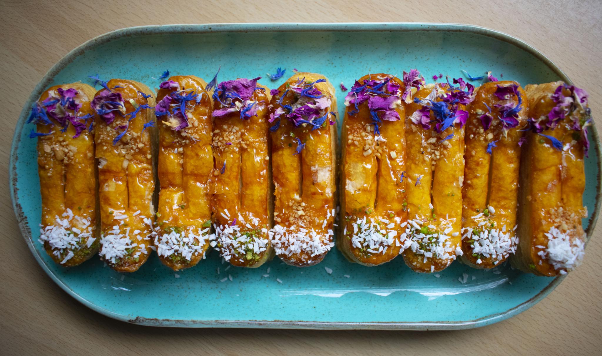 Shirini e Zaban – nikibakes